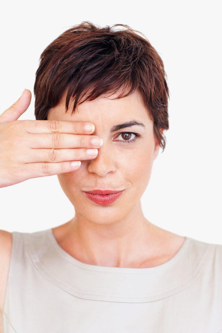 Párpados resecos: ¿qué es y cómo actuar? - Blog de Clínica Baviera