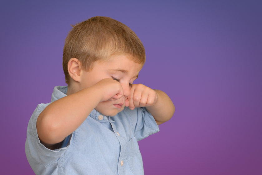 ¿Tienes picor de ojos en el lagrimal?